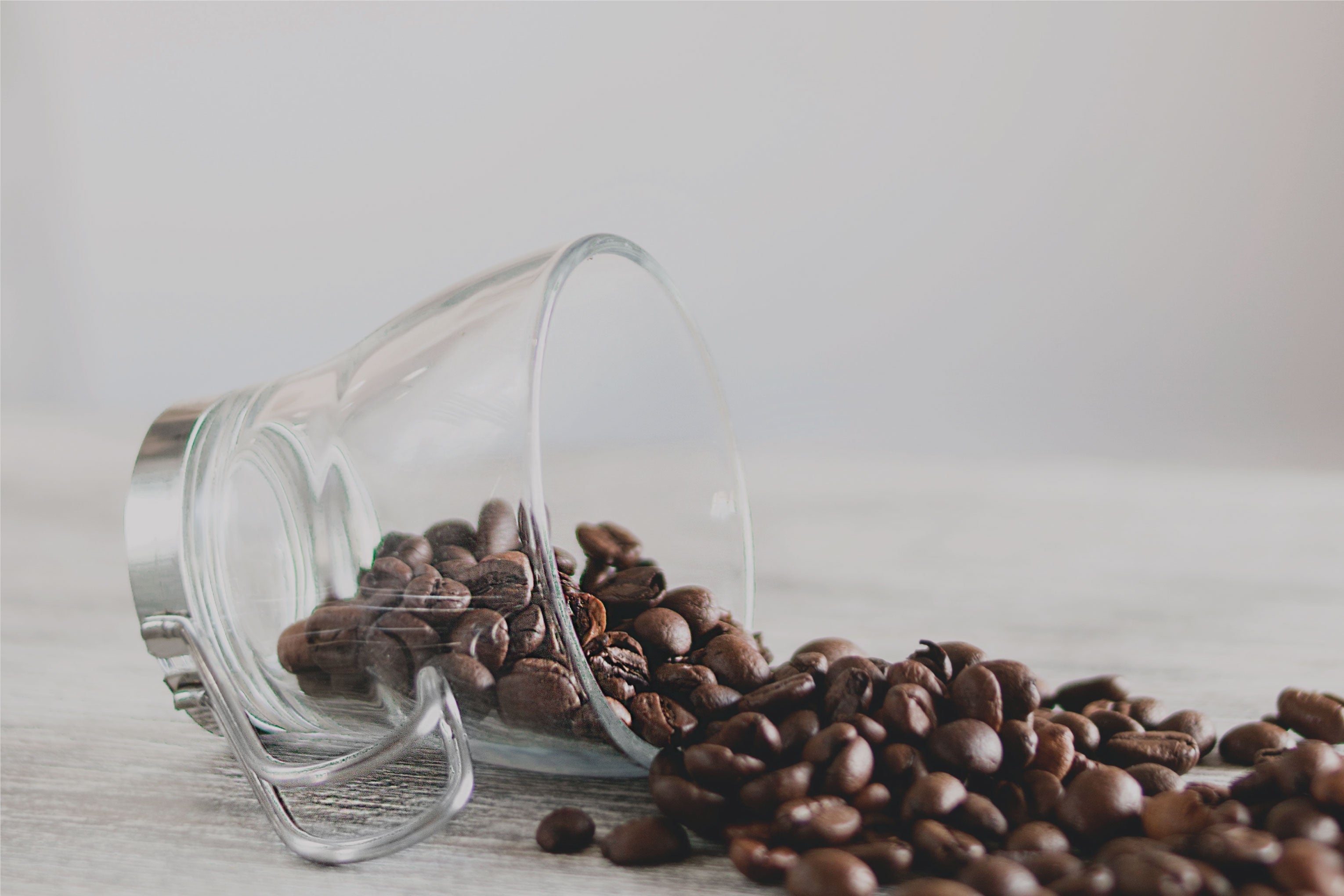 HOW COFFEE AFFECTS OUR SKIN